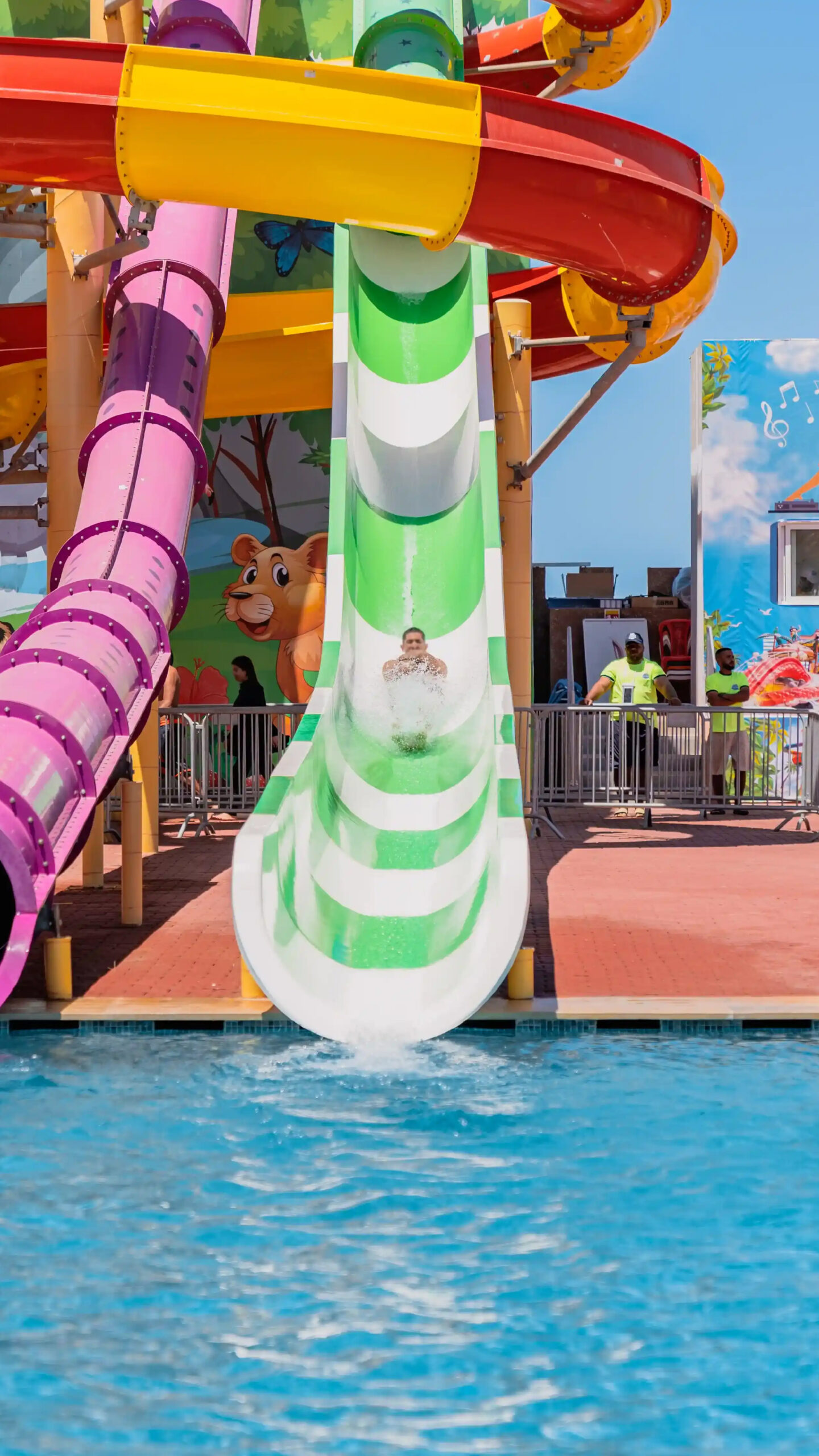 DANIALAND - Vivez l'aventure à Danialand, votre parc de Loisirs